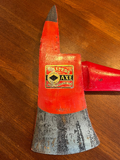 New Old Stock 1960s WALTERS Axe Co. Hull Que. Fire Fighters 6lb AXE