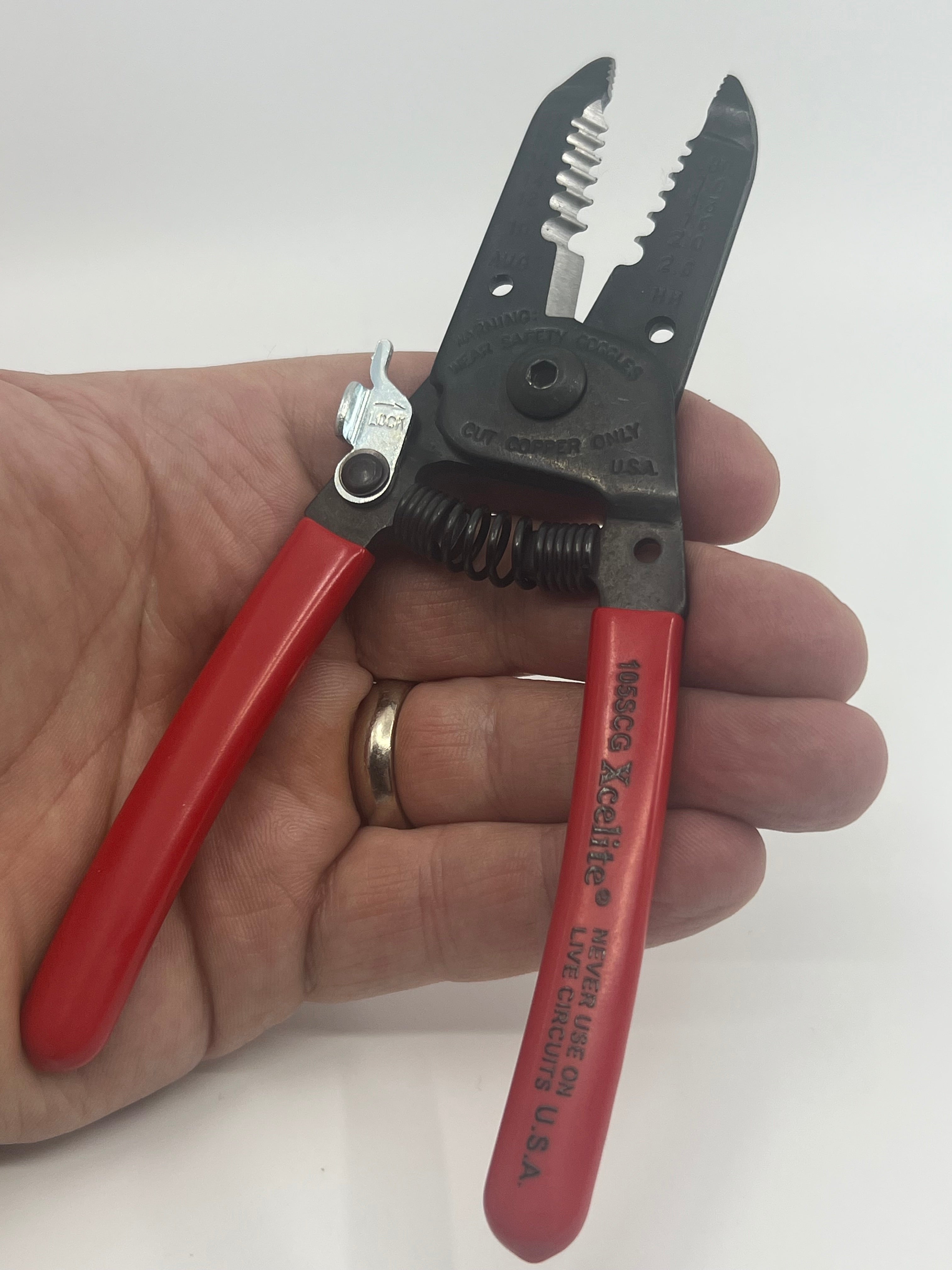 New Old Stock XCELITE USA made Wire Stripper & Cutter, 22-10 AWG Capac